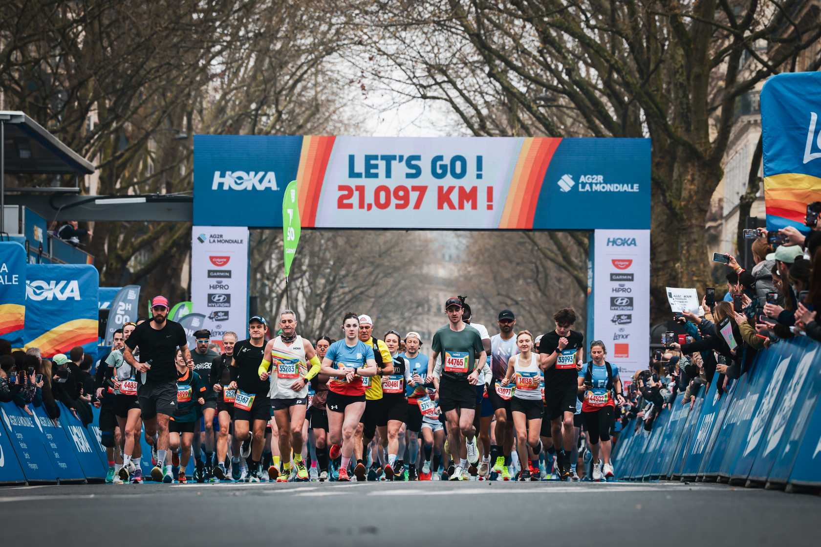 Résultats HOKA Semi de Paris 2026 : 50 000 coureurs et un record ...
